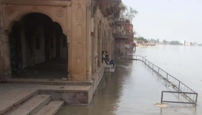 Vrindavan Tourism - Places to visit in Vrindavan, points of interest