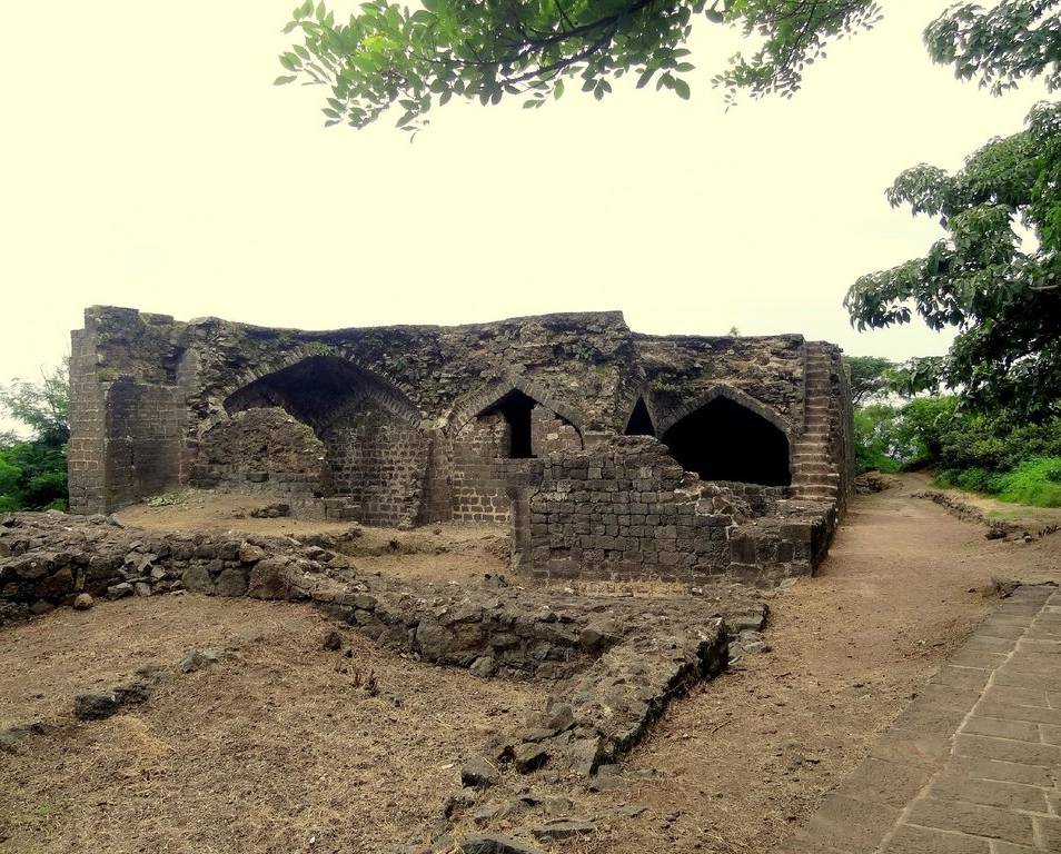 Shivneri Fort Pune (Maharashtra), birth place of shivaji maharaj ...