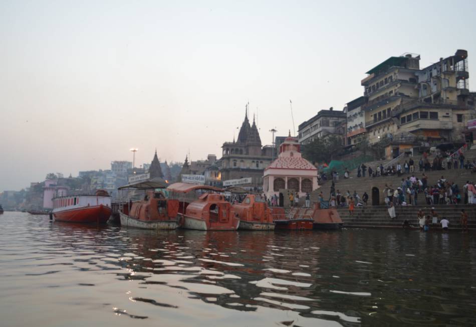 Banaras Ghats Varanasi, history, list, bathing, boating, facts