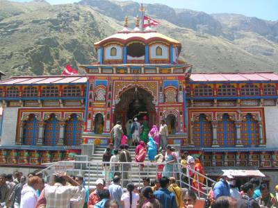 Badrinath Temple Uttarakhand, history, darshan, timings, facts