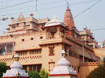 Shri Krishna Janmabhoomi Mathura, timings, history, darshan, distance